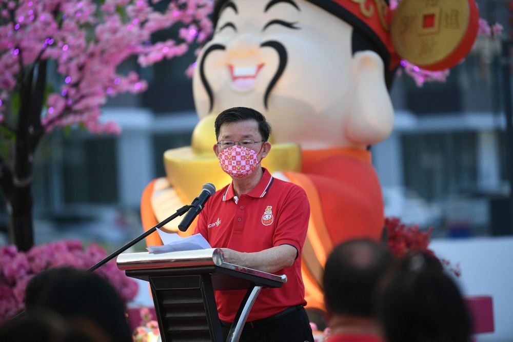 Perasmian Pondok Warisan Dan Nyalaan Tanglung