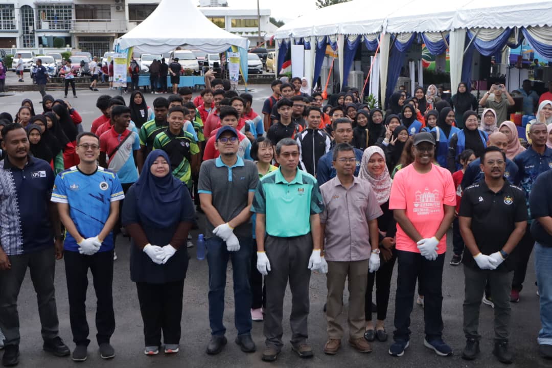 Program Kecerian Alam Sekitar Di Pantai Robina