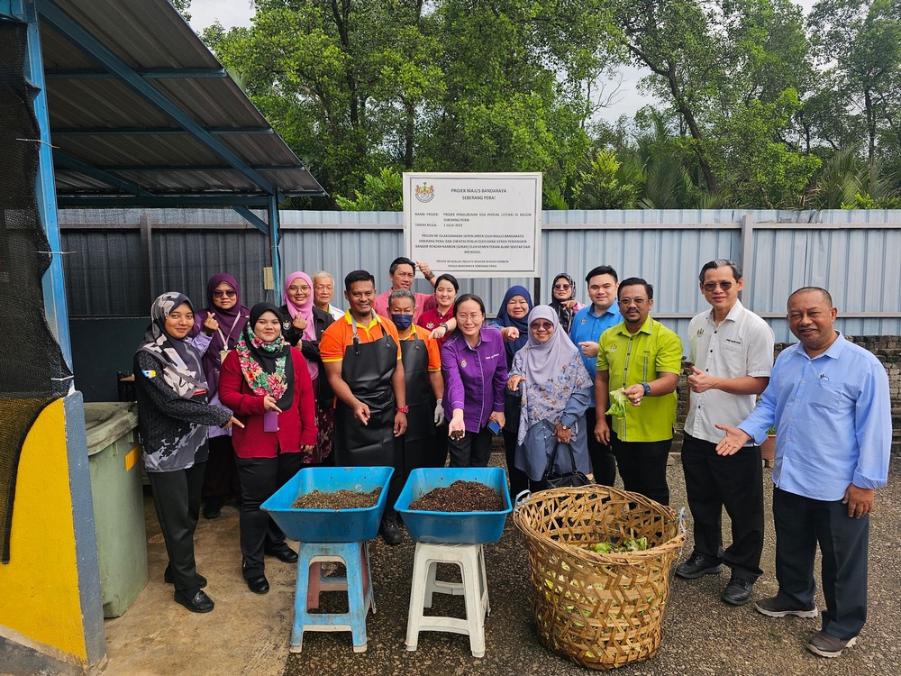 Lawatan Aktiviti Kompos Di Depoh Inderawasih