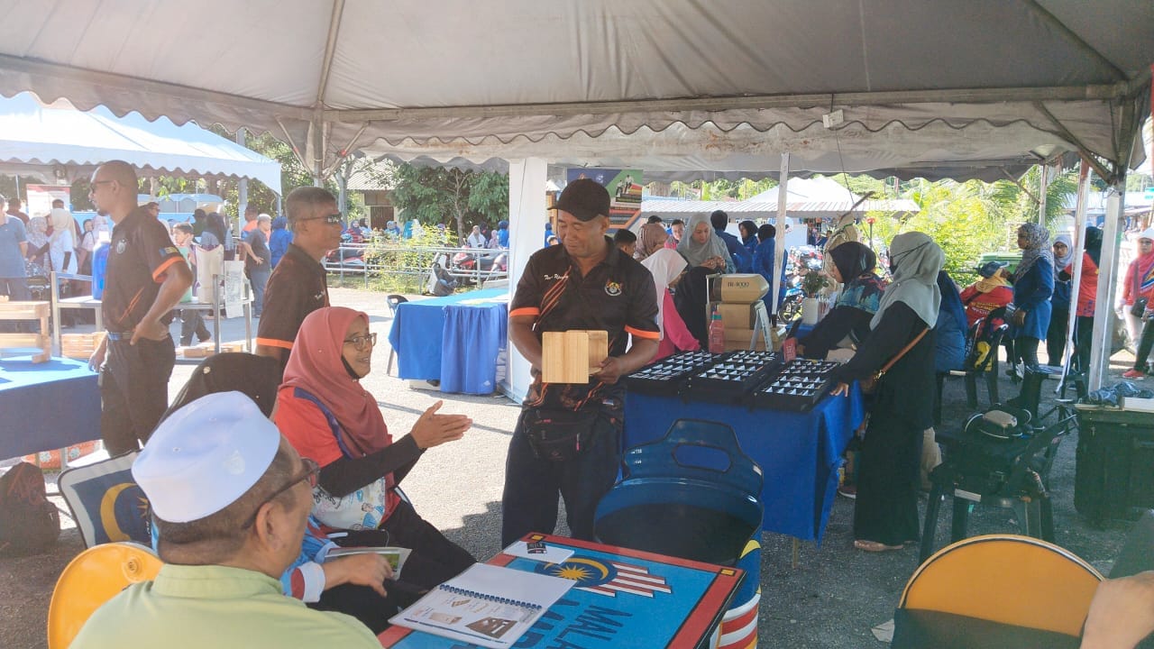Pameran Upcycle Mbsp Sempena Majlis Pelancaran Kampung Siaga 221 Dun ...