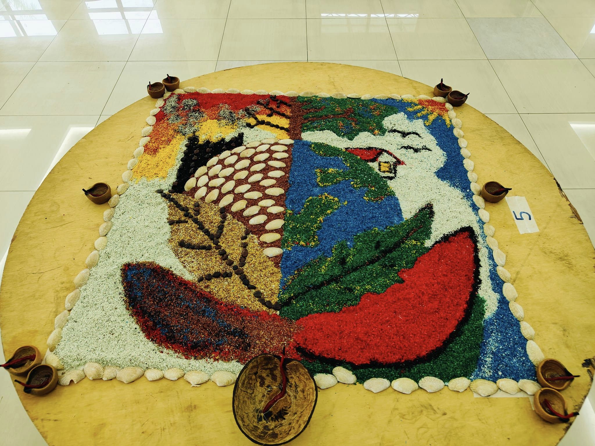 Majlis Penyampaian Hadiah Seni Kolam Berasaskan Barangan Kitar Semula ...